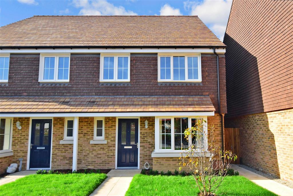 A Happy Family Buys Their Dream Home Via Shared Ownership - Golding Places